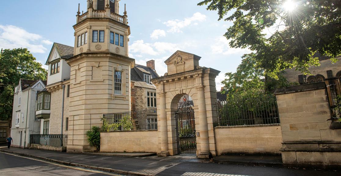 HMC Law student wins Sir Roger Newdigate Prize | Harris Manchester College